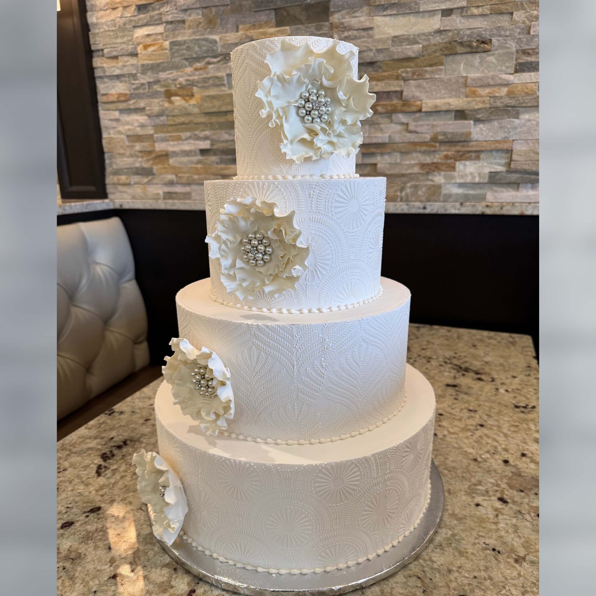 Delicate Fans Cake - Palermo Custom Cakes